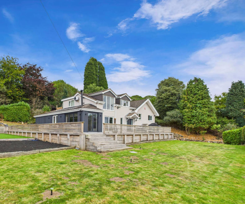 Rockside, Stoke-On-Trent ST7 6 bed detached house for sale - £800,000