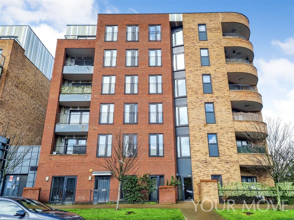 Maxwell Road, Romford RM7 2 bed flat - £1,650 pcm (£381 pw)