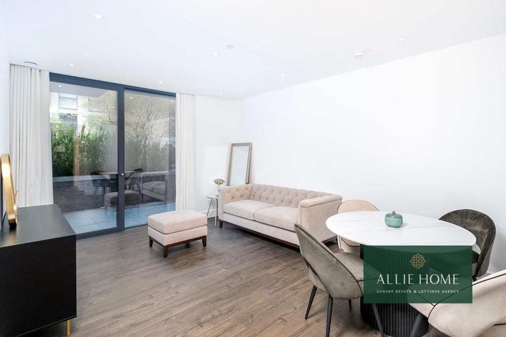 14 Piazza Walk, London E1 2 bed apartment - £4,400 pcm (£1,015 pw)