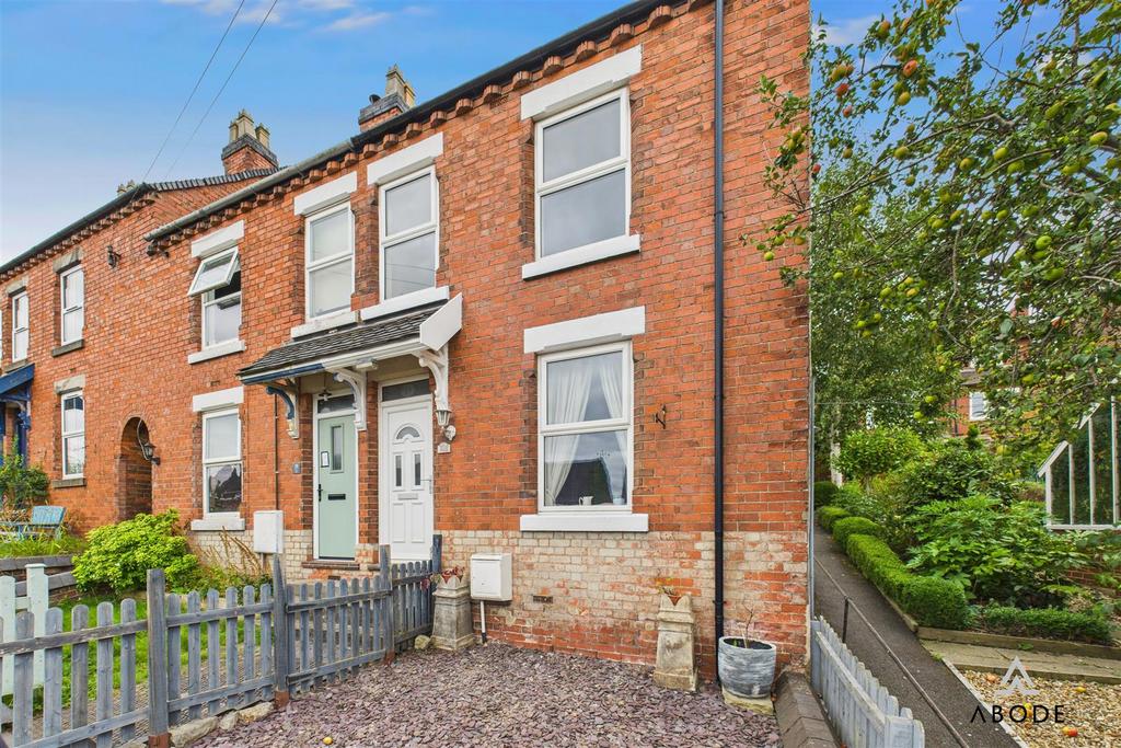 North Leys, Derby DE6 2 bed end of terrace house for sale - £190,000