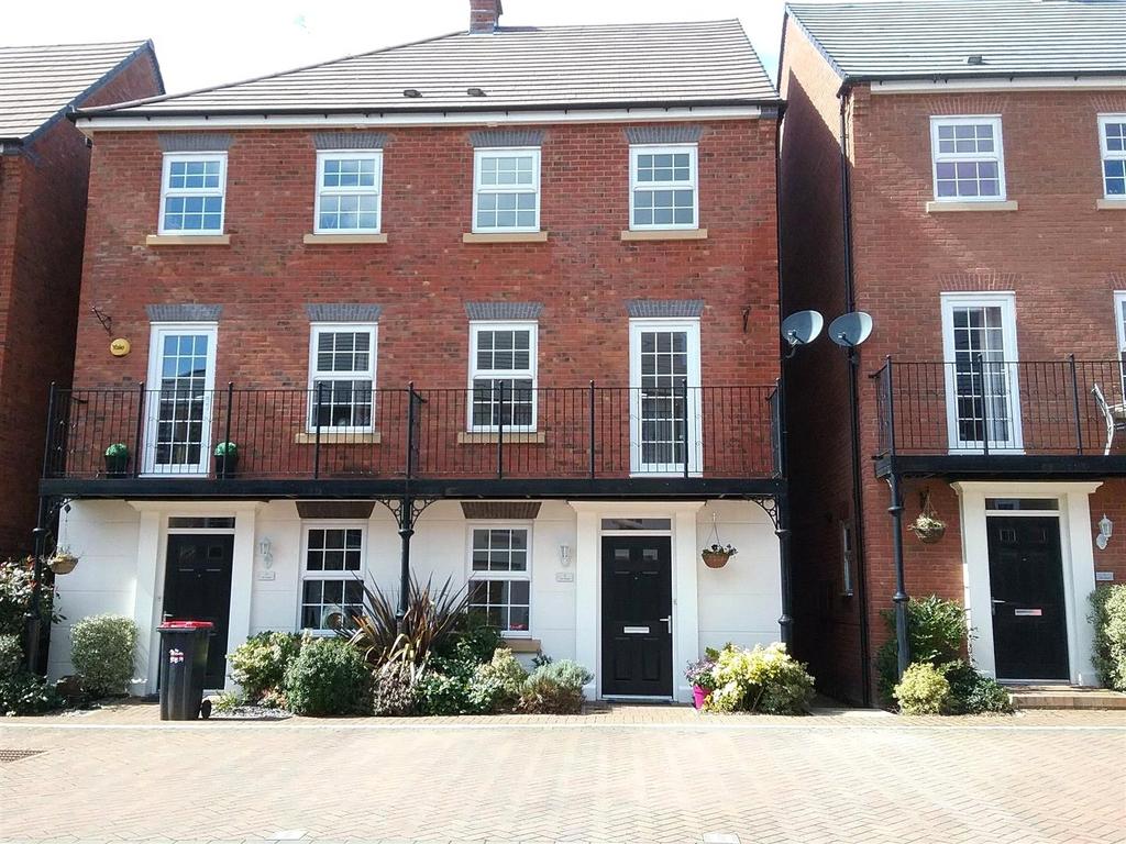 The Dingle, Doseley, Telford... 4 bed semi-detached house - £1,250 pcm ...