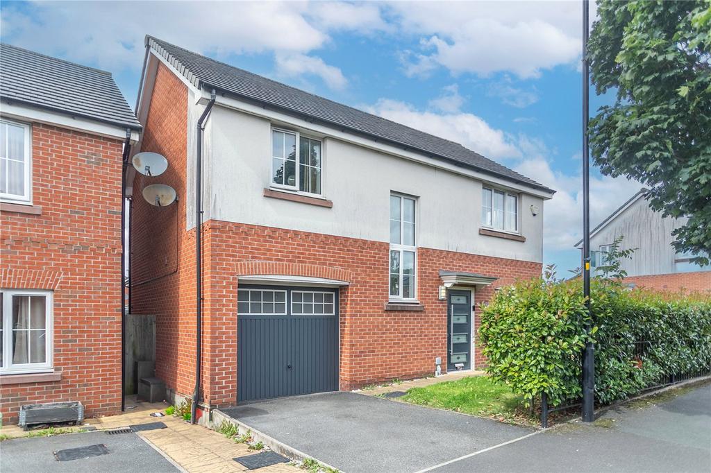 Elm Way, Oldham OL9 4 bed detached house for sale - £330,000