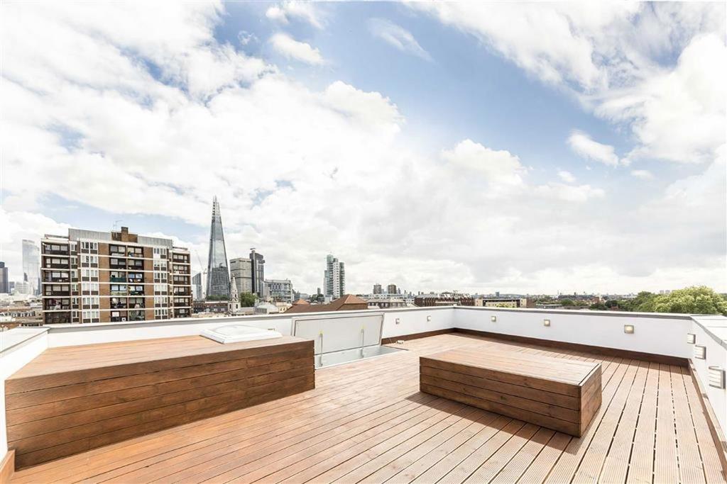 Great Suffolk Street, London SE1 3 bed flat to rent - £4,949 pcm (£ ...