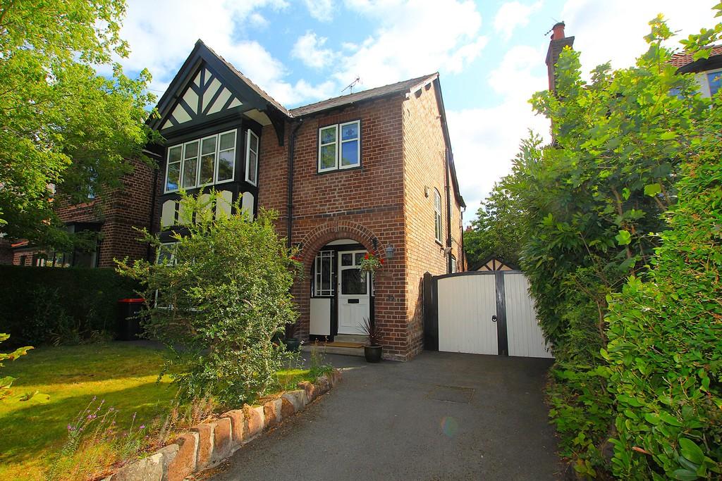 Stocks Lane, Boughton, Chester 4 bed detached house - £650,000