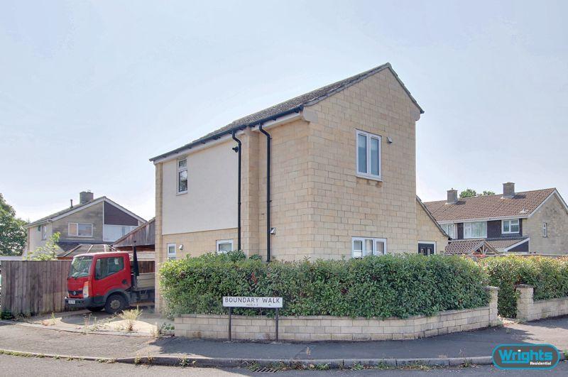 Westmead Crescent, Trowbridge 1 bed detached house - £210,000
