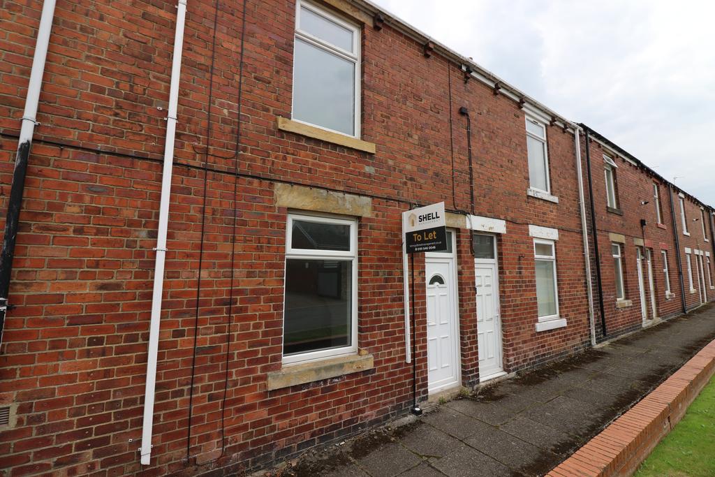 Sabin Terrace, Stanley DH9 2 bed terraced house - £550 pcm (£127 pw)
