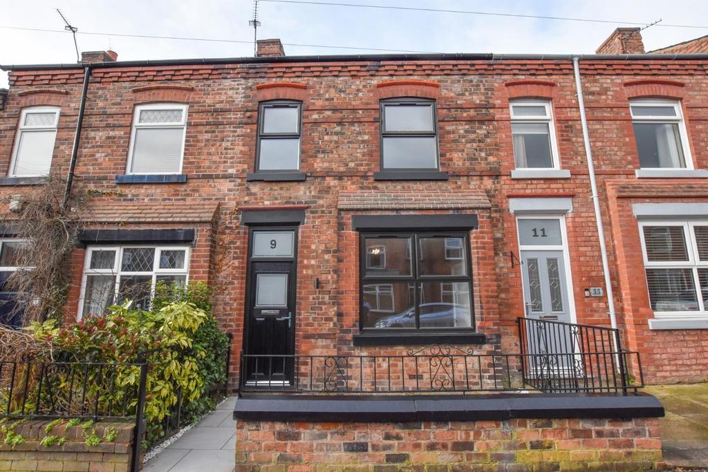 Victoria Avenue, Springfield, Wigan... 3 bed terraced house - £995 pcm ...