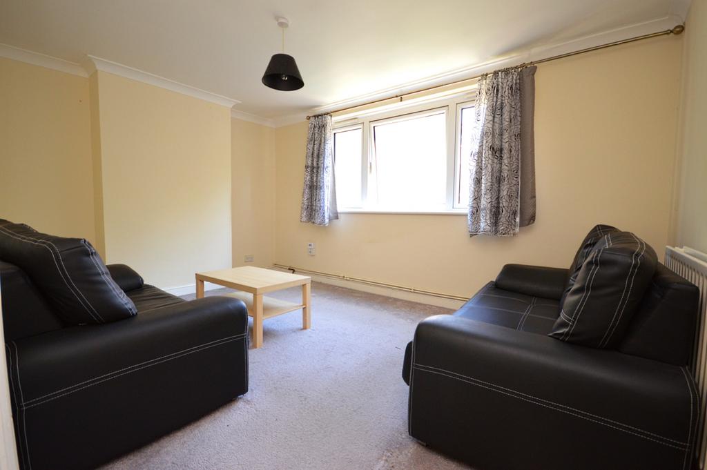 Glengall Grove, Canary Wharf, E14 3LX 2 bed flat - £2,100 pcm (£485 pw)