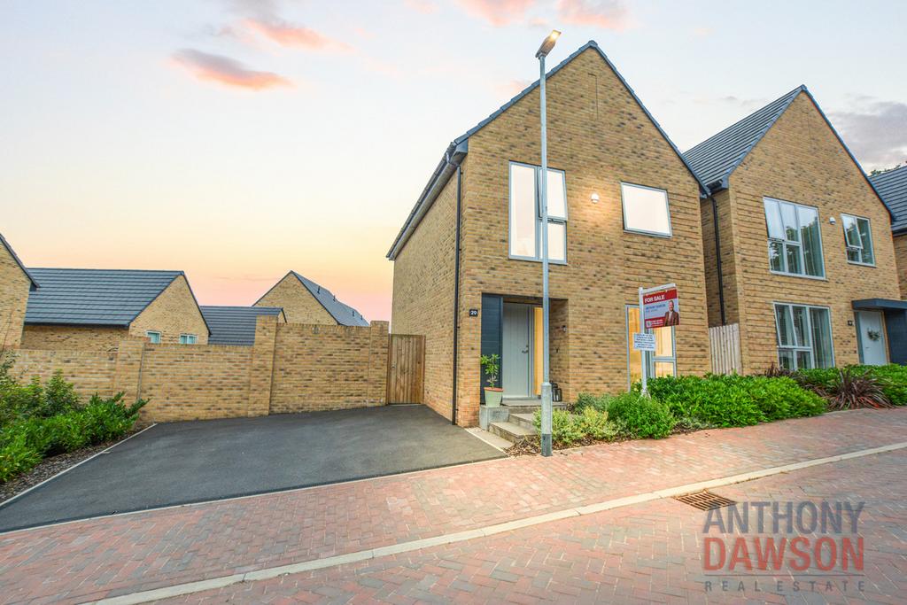 Trough Laithe Road, Barrowford, BB9 3 bed detached house for sale - £ ...
