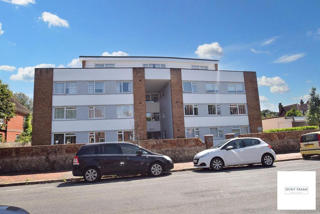 3 Furness Road, Eastbourne BN21 2 bed flat - £279,950