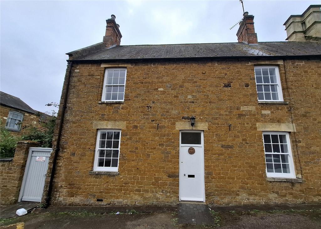 Rothwell, Kettering, Northamptonshire 3 bed semi-detached house to rent ...