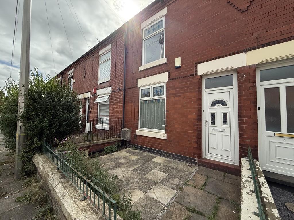 Spring Gardens, Crewe 3 bed terraced house - £900 pcm (£208 pw)