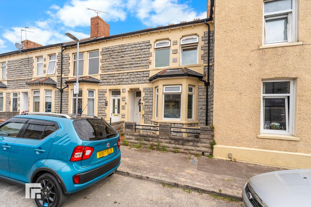 George Street, Barry CF63 3 bed terraced house for sale - £175,000