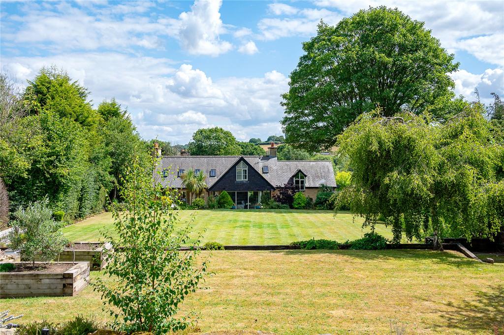 Moor Lane, East Keswick, LS17 4 bed detached house - £1,250,000