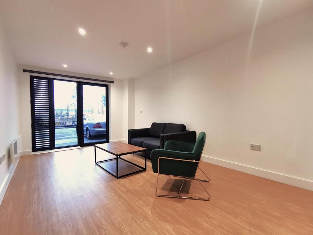 Regent Farm Road, Gosforth, Newcastle... 2 bed apartment - £1,175 pcm ...