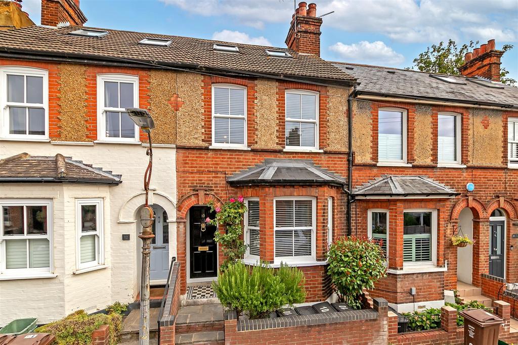 Hart Road, St. Albans 4 bed terraced house for sale - £895,000
