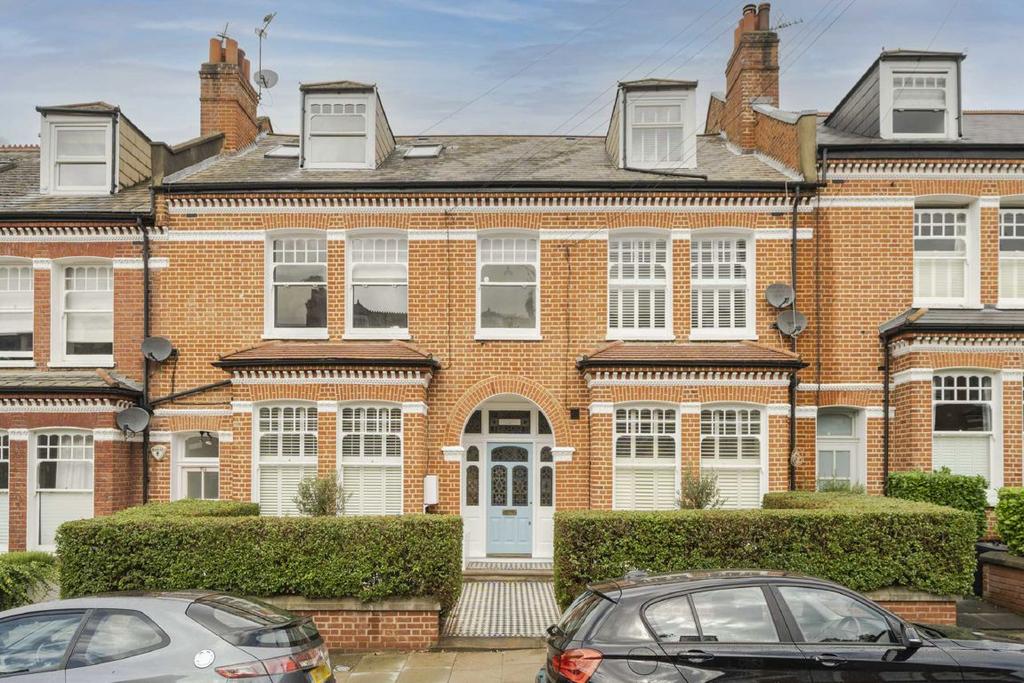 Terrapin Road, London SW17 1 bed flat - £2,100 pcm (£485 pw)