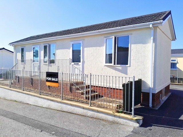 Plumtree Park, Bircotes, Doncaster... 1 bed park home for sale - £64,950