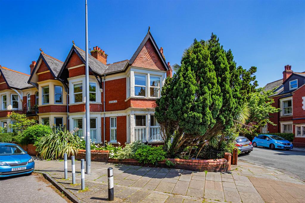 Waterloo Road, Cardiff CF23 3 bed end of terrace house - £550,000