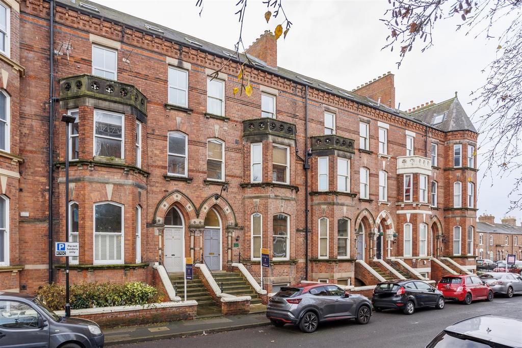 12 Wenlock Terrace, York 1 bed apartment - £1,100 pcm (£254 pw)
