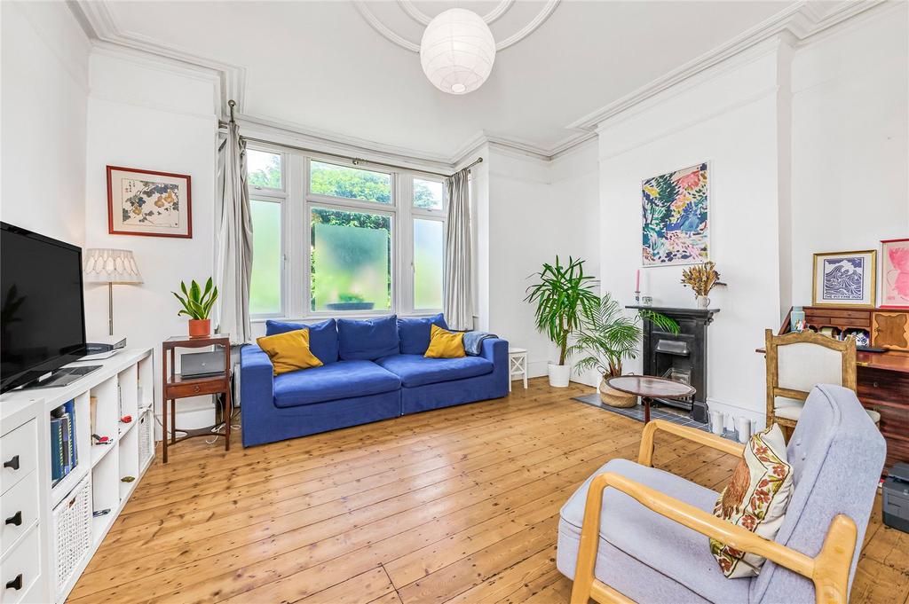 Mitcham Lane, Furzedown, SW16 2 bed apartment for sale - £450,000