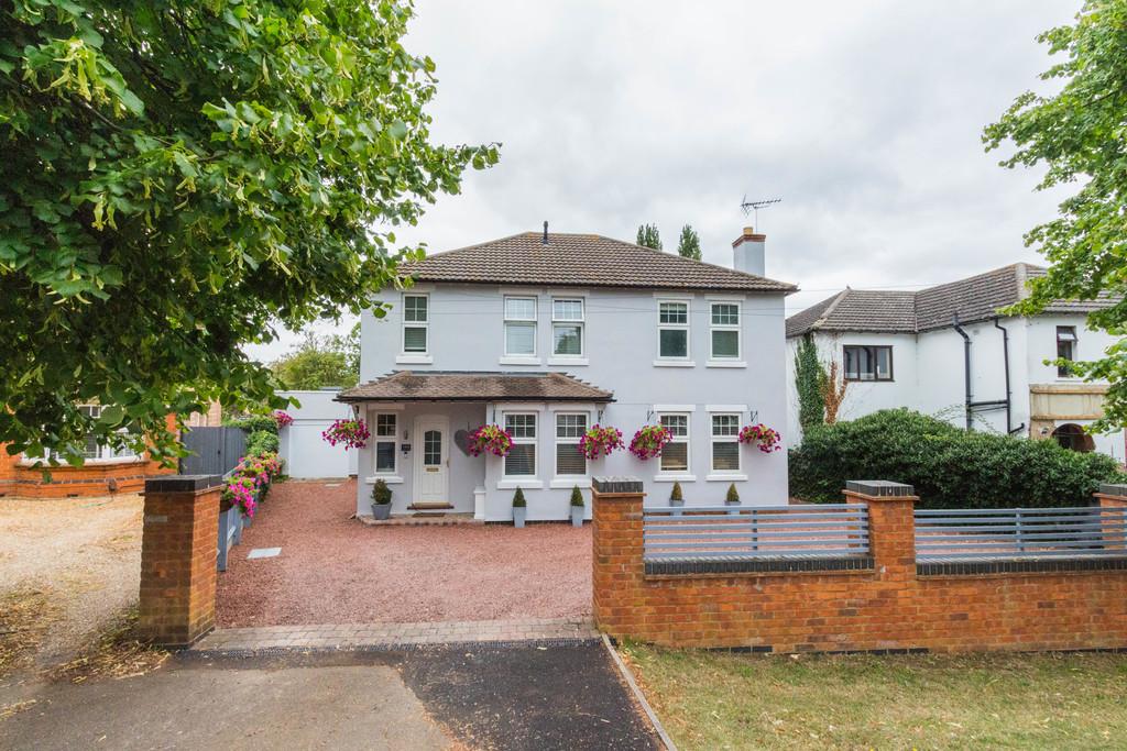 Finedon Road, Wellingborough NN9 4 bed detached house for sale - £550,000