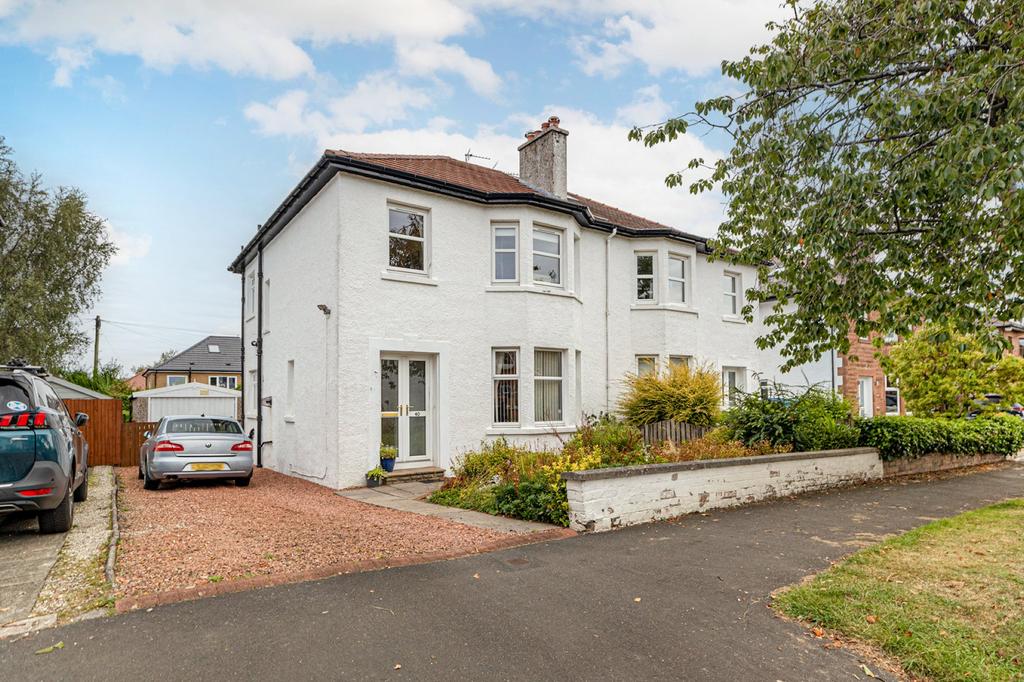 Mosshead Road, Bearsden 3 bed semi-detached house - £358,000