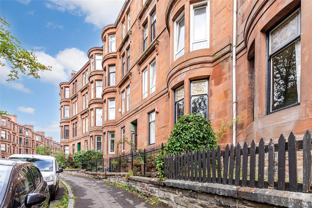0/1, 10 Caird Drive, Glasgow, Glasgow... 2 bed flat for sale - £205,000