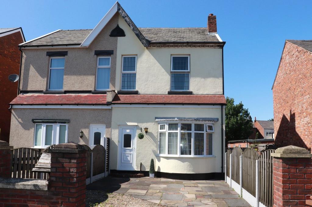 Tithebarn Road, Southport... 3 bed semi-detached house for sale - £225,000