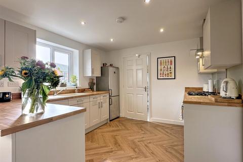 Houses for sale in Kingston Park | OnTheMarket