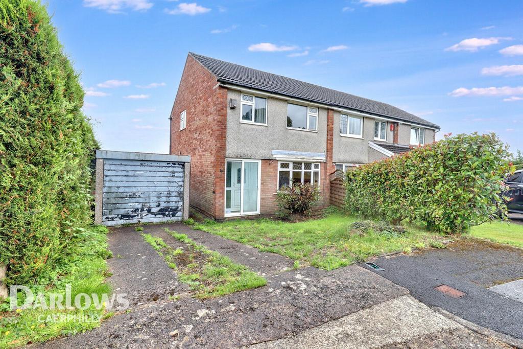Holyhead Court, Caerphilly 3 bed semi-detached house for sale - £200,000
