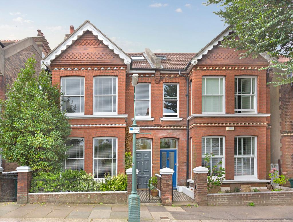 Highdown Road, Hove, BN3 5 bed house - £3,500 pcm (£808 pw)