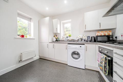 Houses for sale in Basingstoke | OnTheMarket