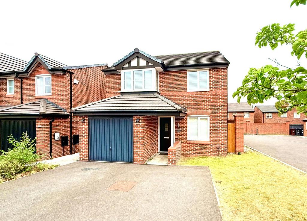 Middleton Drive, Prescot 3 bed detached house - £1,600 pcm (£369 pw)