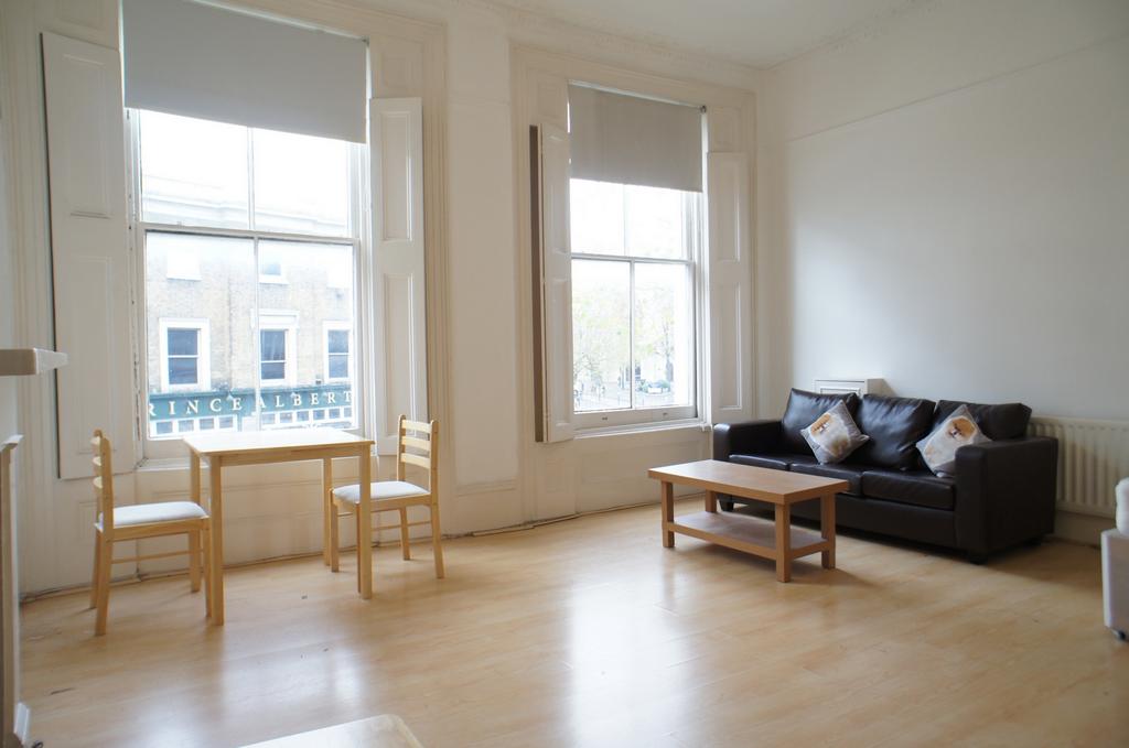 Pembridge Road, Notting Hill, W11 Studio - £2,049 pcm (£473 pw)