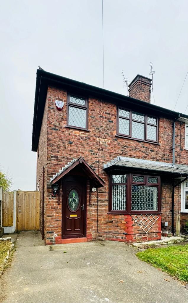 Lancaster Road, Cadishead, Manchester 2 bed semi-detached house - £ ...