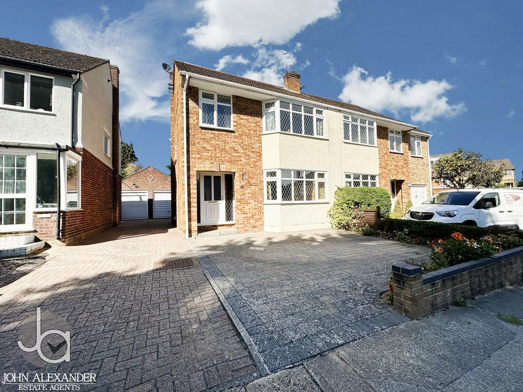 Shelley Road, Lexden, Colchester 4 bed semi-detached house for sale - £ ...