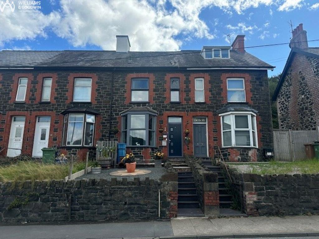 Caernarfon Road, Bangor, Gwynedd, LL57 3 bed terraced house - £220,000
