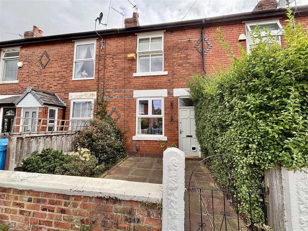 Whitehall Road, Didsbury 2 bed terraced house for sale - £360,000