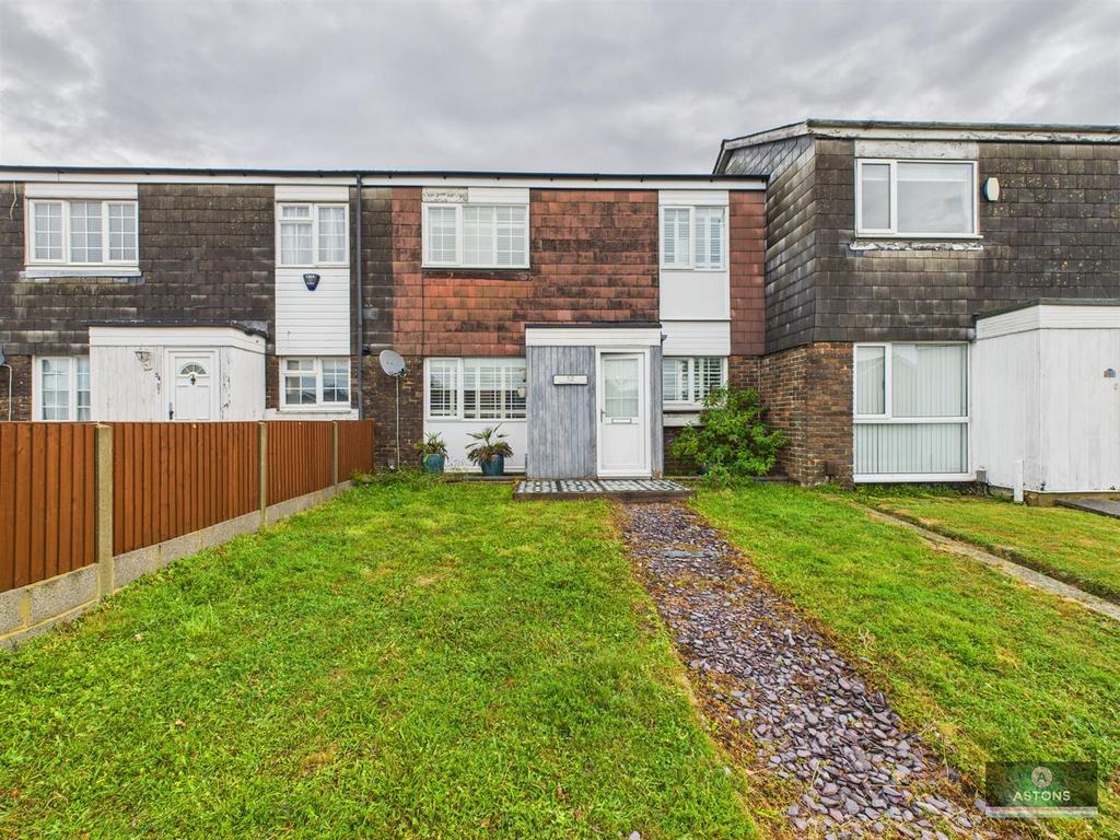 Downland Drive, Crawley RH11 3 bed house - £1,600 pcm (£369 pw)