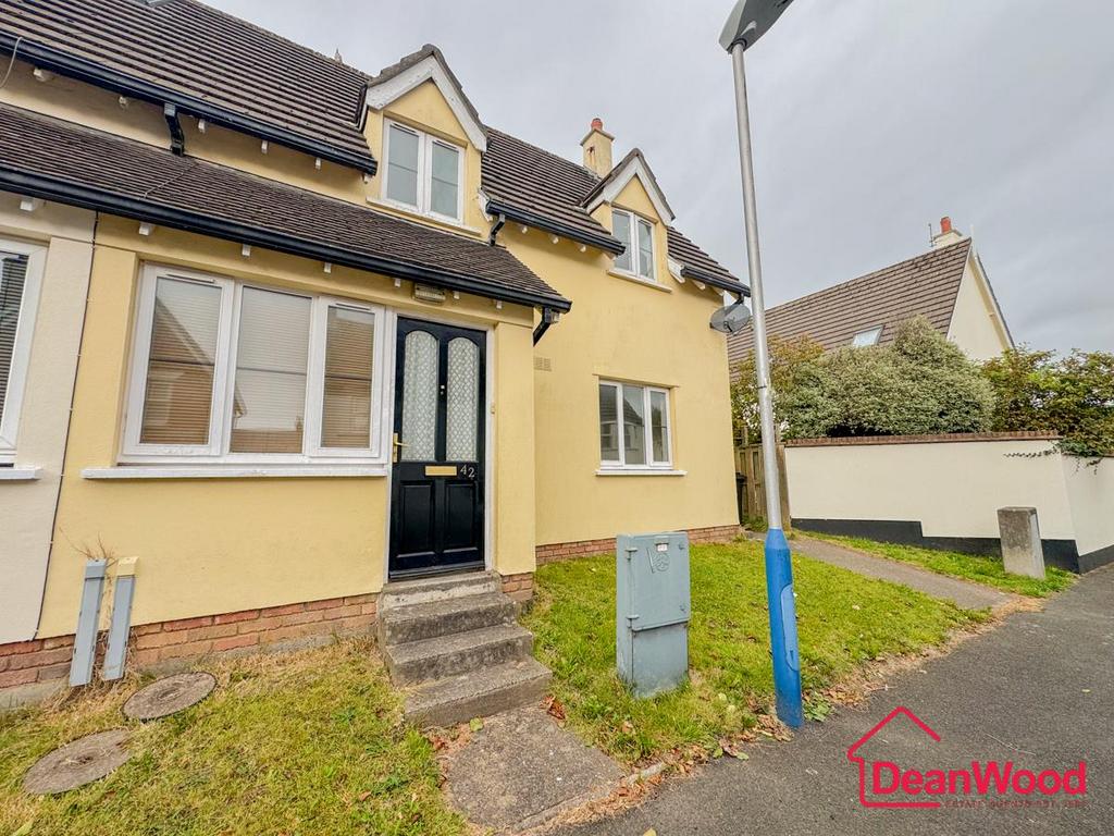 42, Lakeside Road, Governors Hill... 2 bed terraced house for sale - £ ...