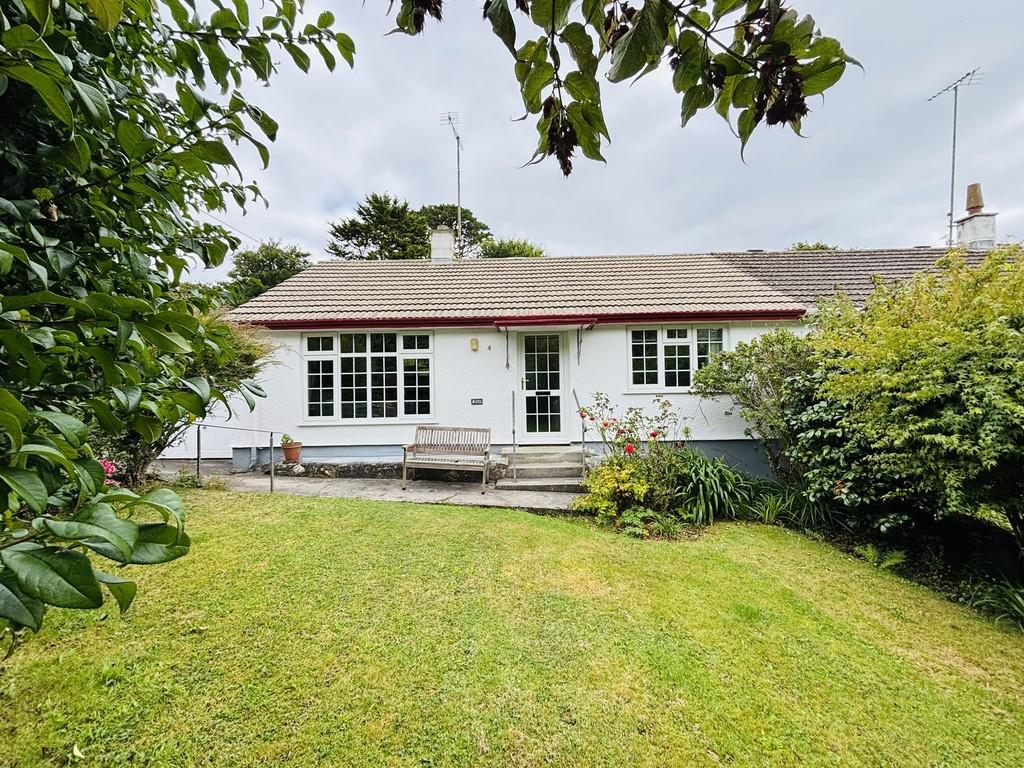 Paul Lane Bungalows, Mousehole 2 bed semi-detached bungalow - £1,250 ...