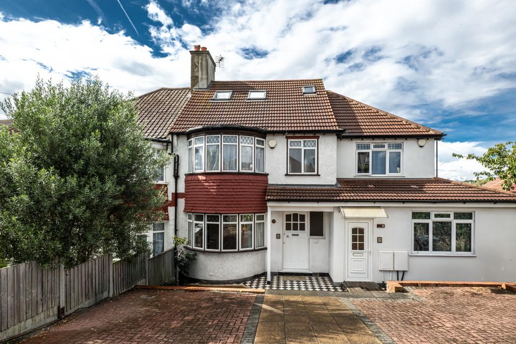 Norbury Hill, London SW16 3LA 4 bed semi-detached house to rent - £ ...