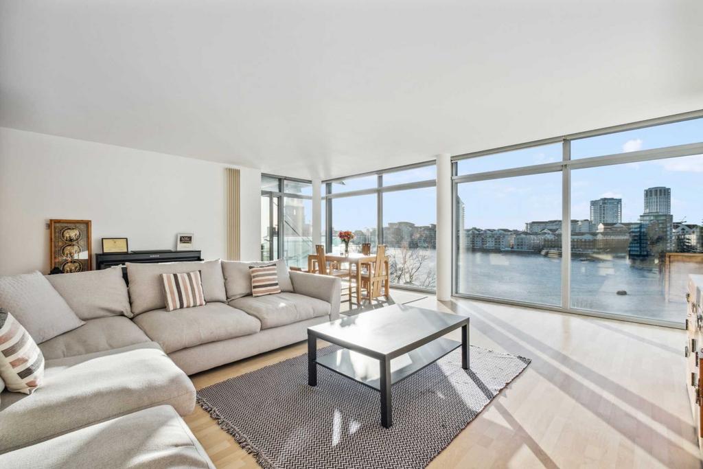 The Montevetro Building, Battersea... 2 bed apartment - £4,983 pcm (£ ...