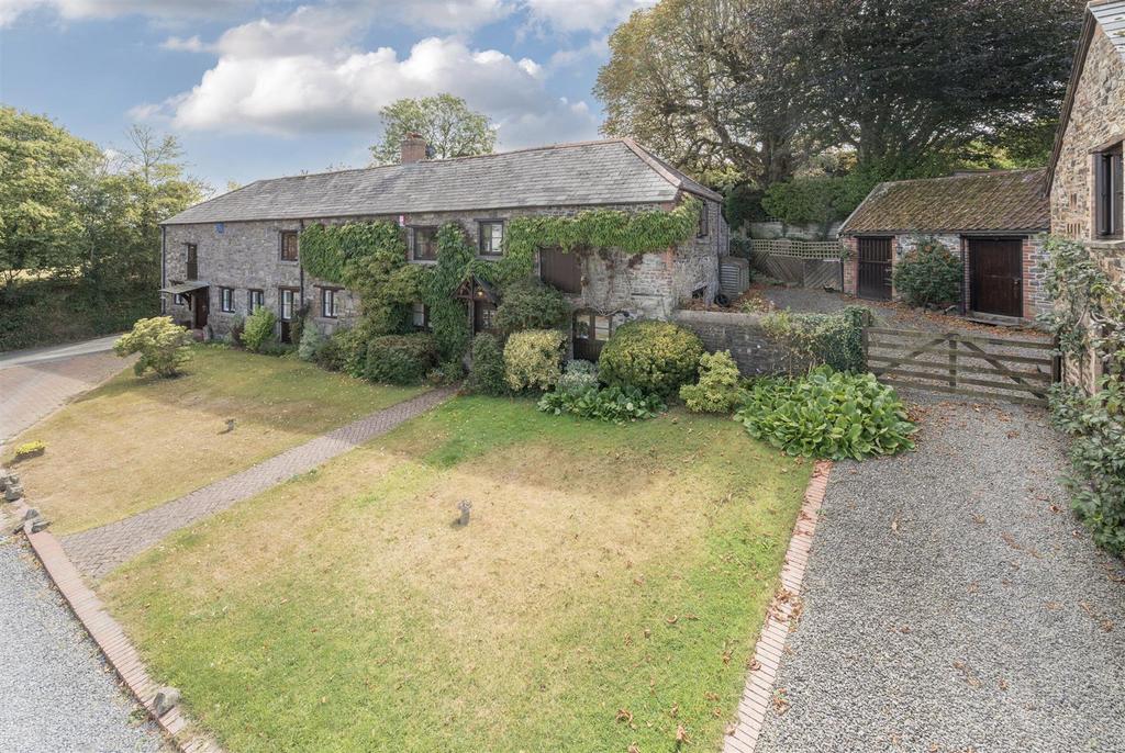 Sticklepath Court, Tawstock, Barnstaple 3 bed semi-detached house for ...