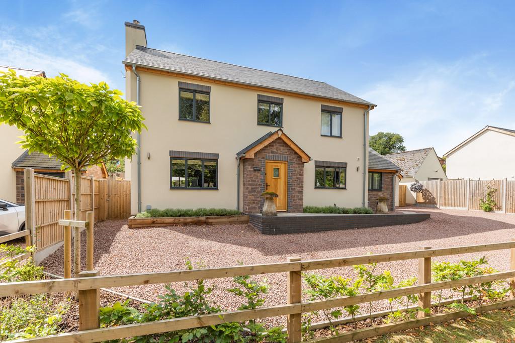 Hoarwithy, Herefordshire, Immaculate... 4 bed detached house - £700,000