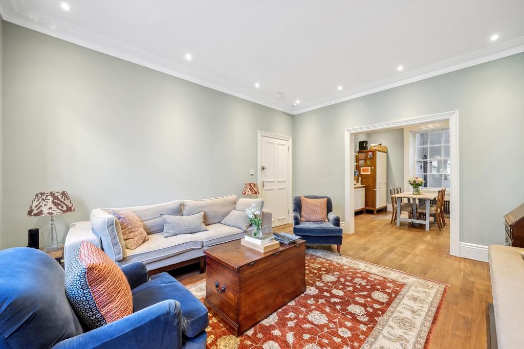 Ebury Street, Belgravia, London, SW1W 3 bed flat to rent - £6,067 pcm ...