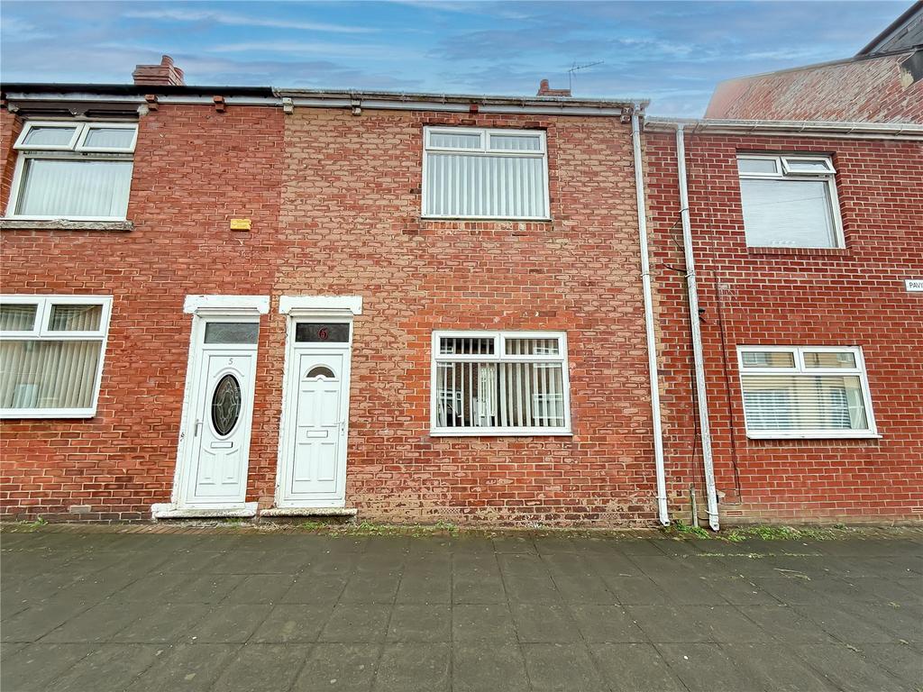 Pavilion Terrace, Houghton Le Spring DH5 2 bed terraced house - £30,000
