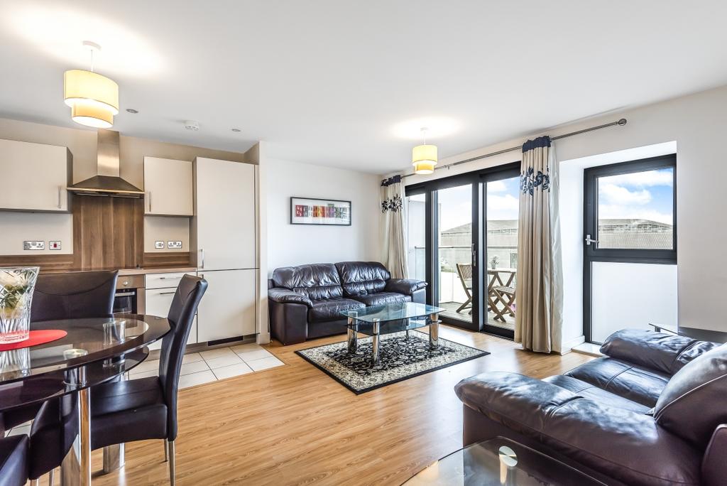 Surrey Quays Road, Surrey Quays... 1 bed flat - £2,200 pcm (£508 pw)