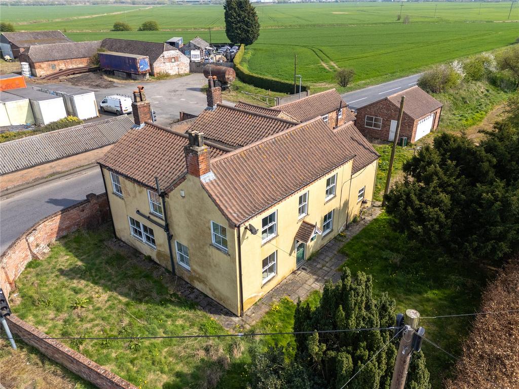 Neap House Farm House, Neap House... 5 bed detached house - £135,000
